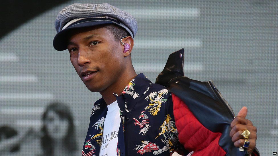 Apple Music: What you need to know as it launches - BBC News