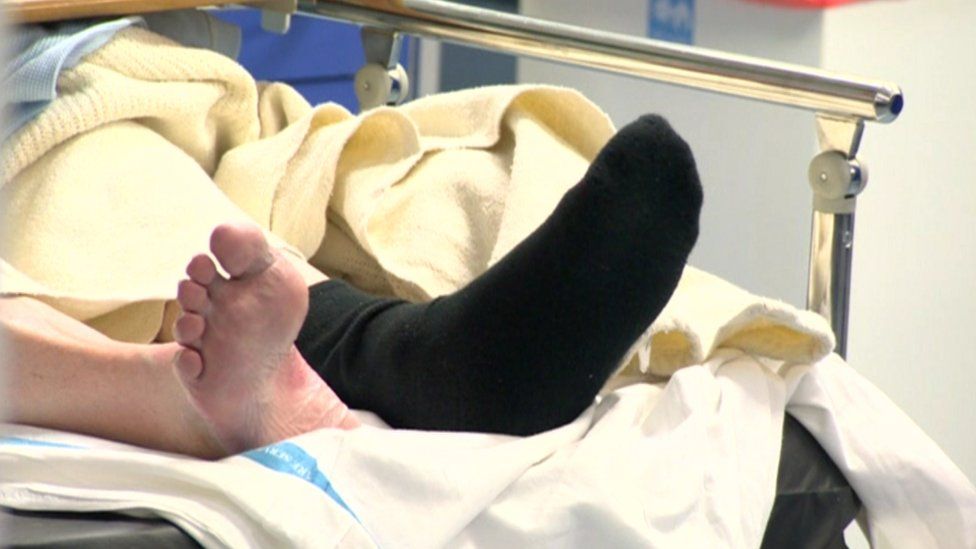 When hospital beds are like gold dust - BBC News