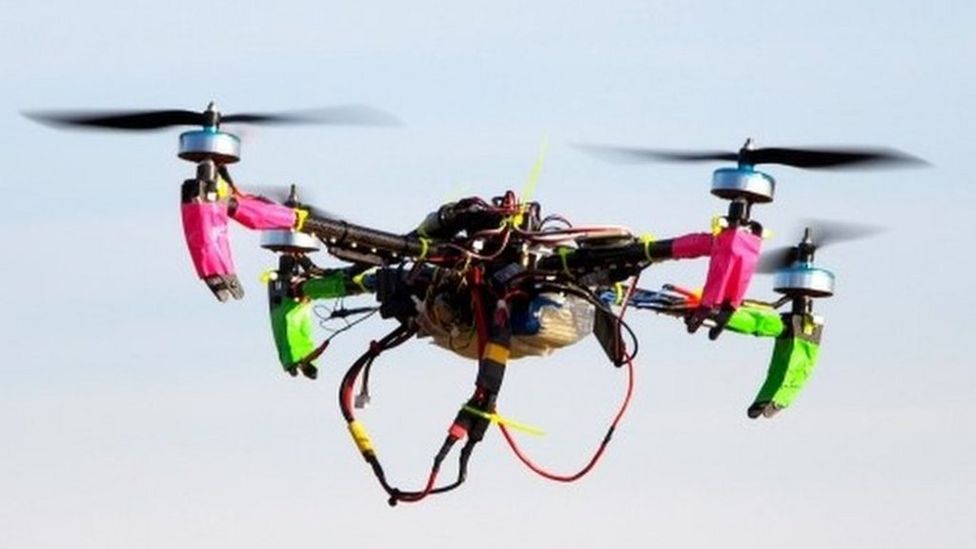 Drone industry delight at new US rules - BBC News