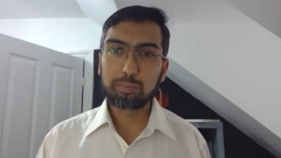 Ethnic minority Covid risk 'not explained by racism' - BBC News