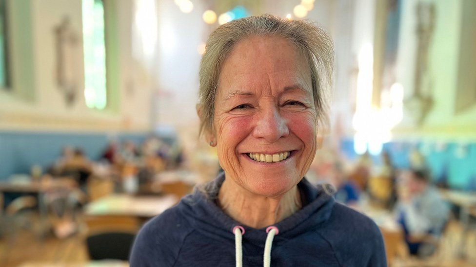 King Charles coronation: 'We want bell-ringers in every church' - BBC News