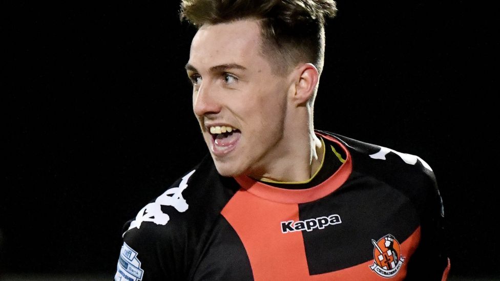 Jordan Owens: Crusaders striker to miss start of season - BBC Sport