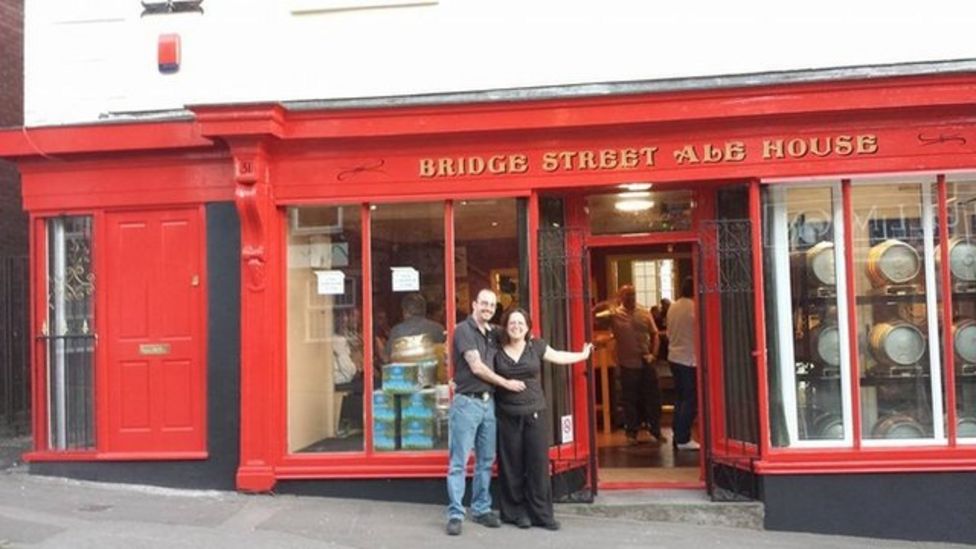 How George Orwell influenced the 21st Century pub - BBC News