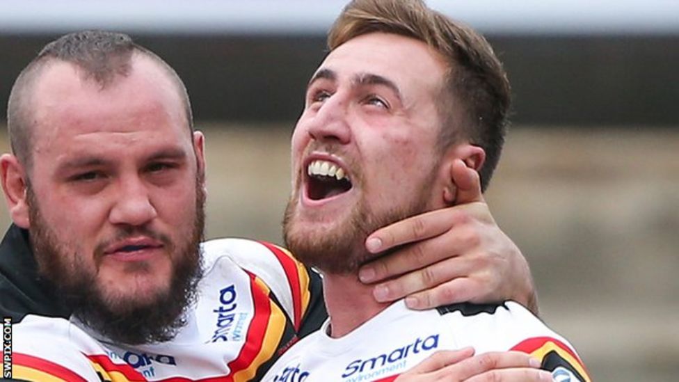 James Clare: Castleford Tigers re-sign ex-Leigh winger on one-year deal ...