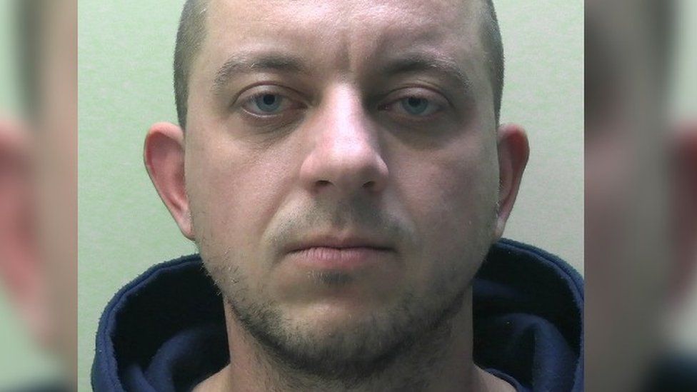 Three men jailed for Jersey drug offences - BBC News