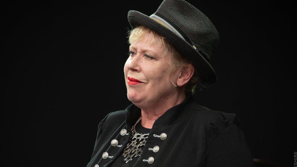 Hazel O'Connor 'expected to recover' from brain bleed - BBC News