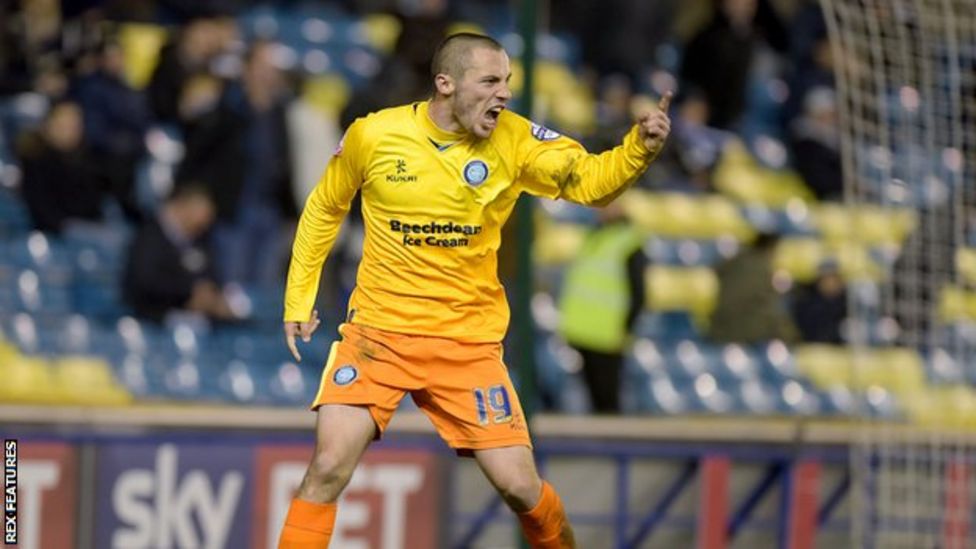 Michael Harriman: Wycombe Wanderers sign QPR player - BBC Sport