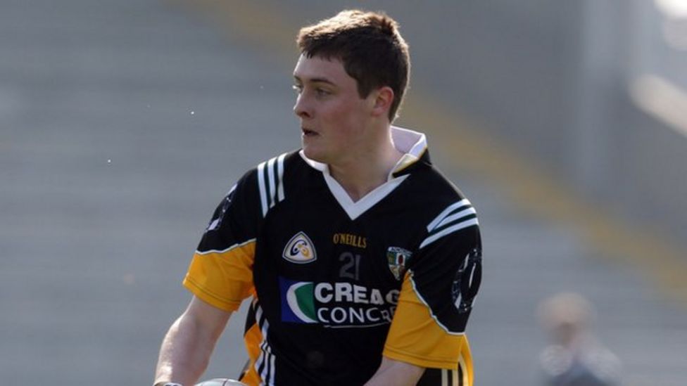 Tony Scullion calls time on Antrim inter-county career - BBC Sport