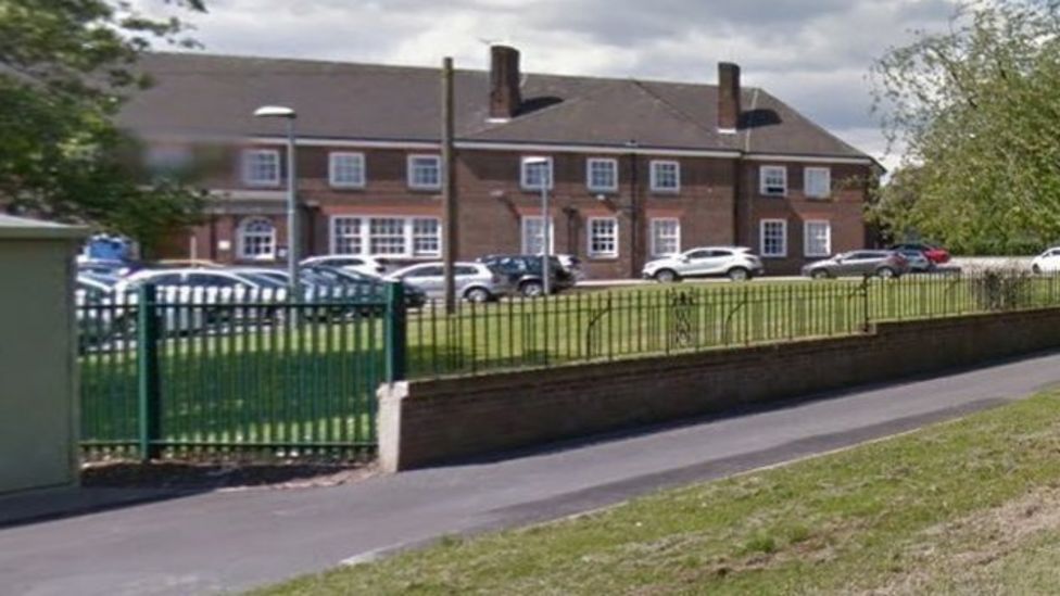 Helen Marks awarded £832,711 by employment tribunal - BBC News