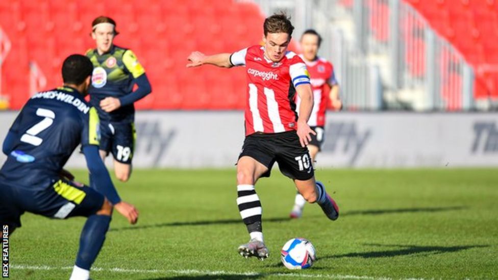 Archie Collins: Exeter City midfielder signs extended deal - BBC Sport
