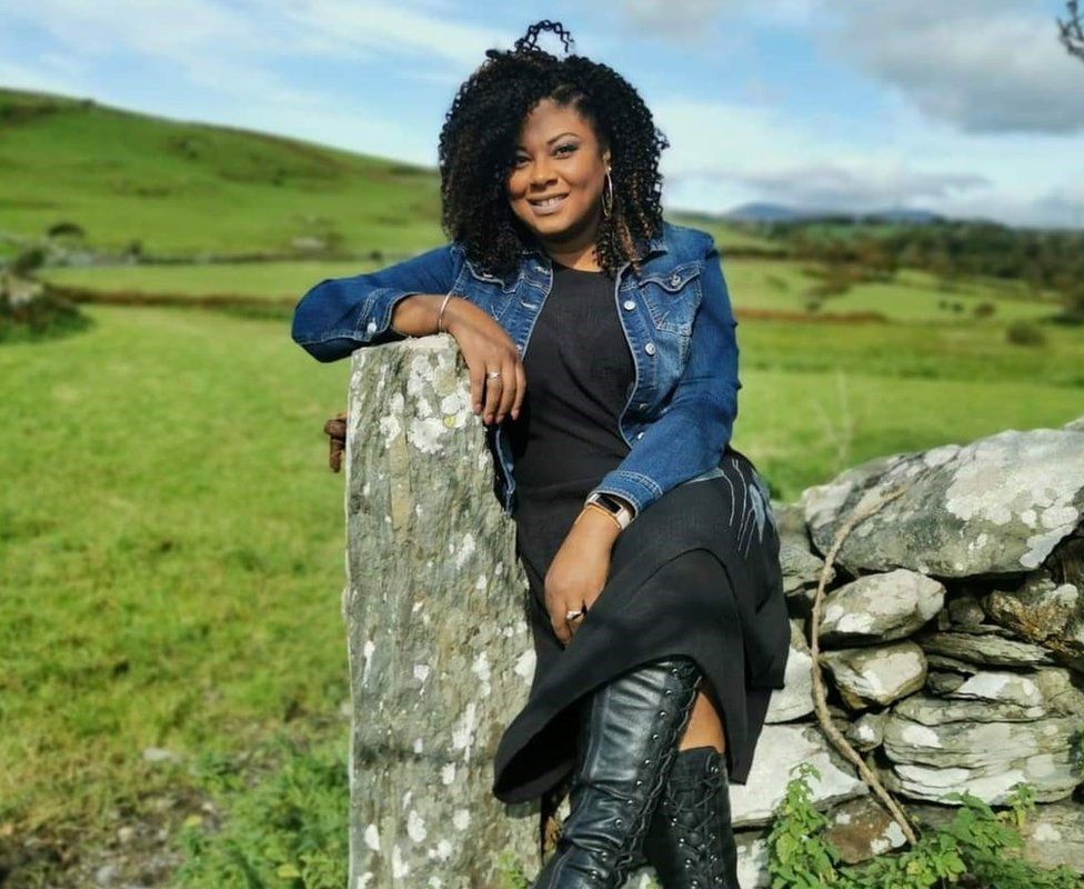 Natalie Jones: "Barod i gwffio dros eraill" - BBC Cymru Fyw