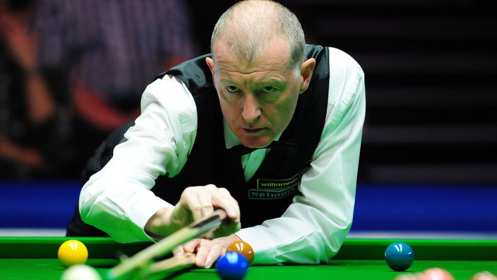 Snooker player Steve Davis to DJ at Glastonbury festival - BBC News