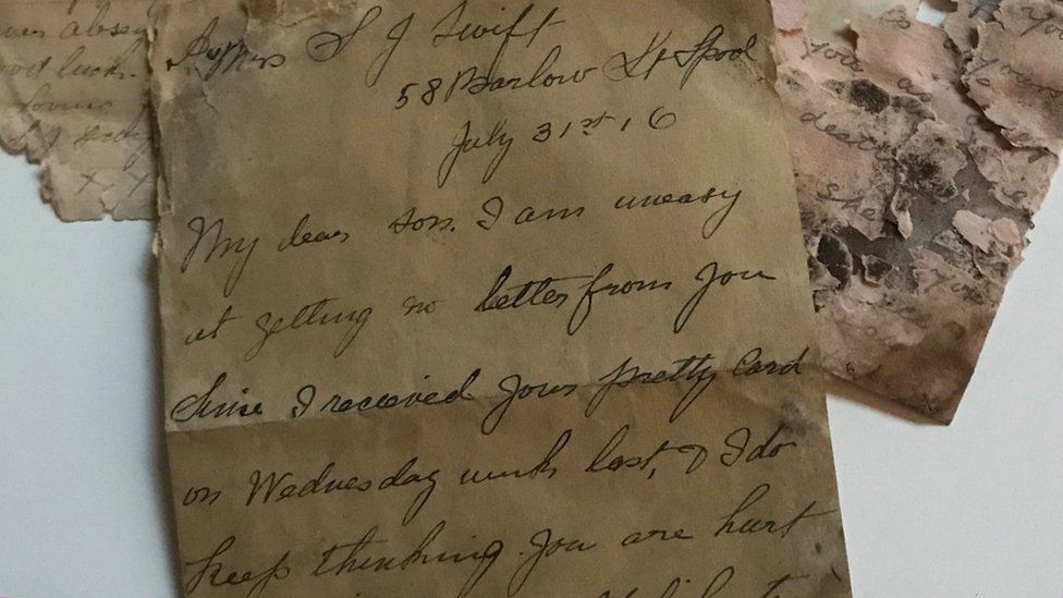 Facebook Post Ends Long Search For WW1 Soldier s Relatives in Hours facebook-post-ends-long-search-for-ww1-soldier-s-relatives-in-hours