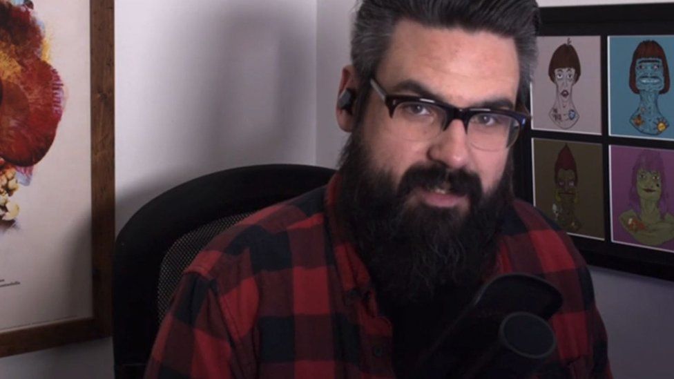 Twf y Gymraeg mewn gemau fideo poblogaidd - BBC Cymru Fyw