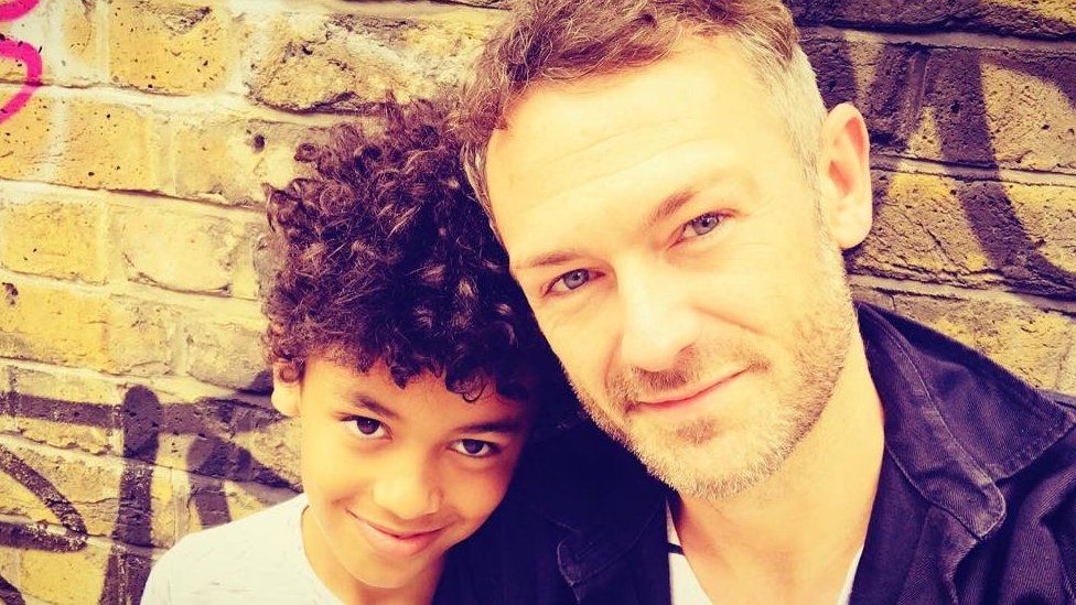 Kim Dutton's Instagram, Twitter & Facebook on IDCrawl