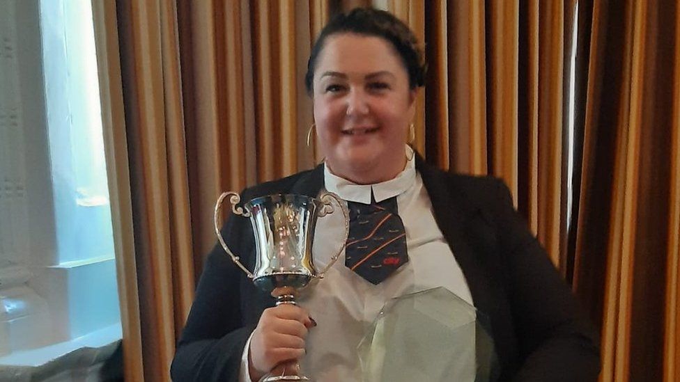 Devon bus driver named one of the best in the UK - BBC News