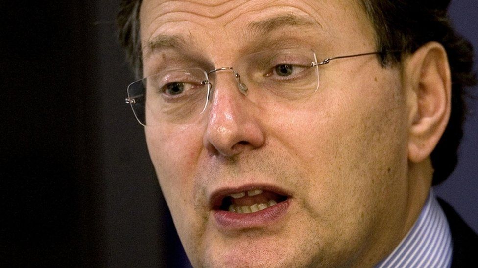 Chilcot report: Families and MPs react to inquiry findings - BBC News