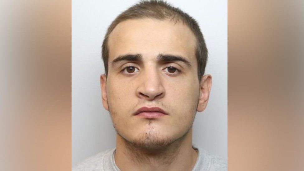 Thomas Gravestock death: Man jailed for manslaughter - BBC News