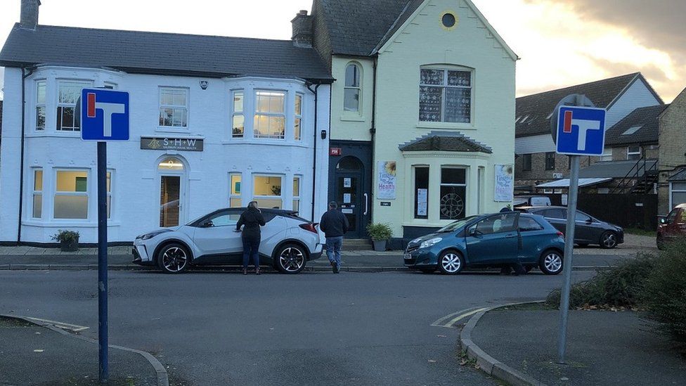 St Ives: New car hole trap signs installed to prevent incidents - BBC News