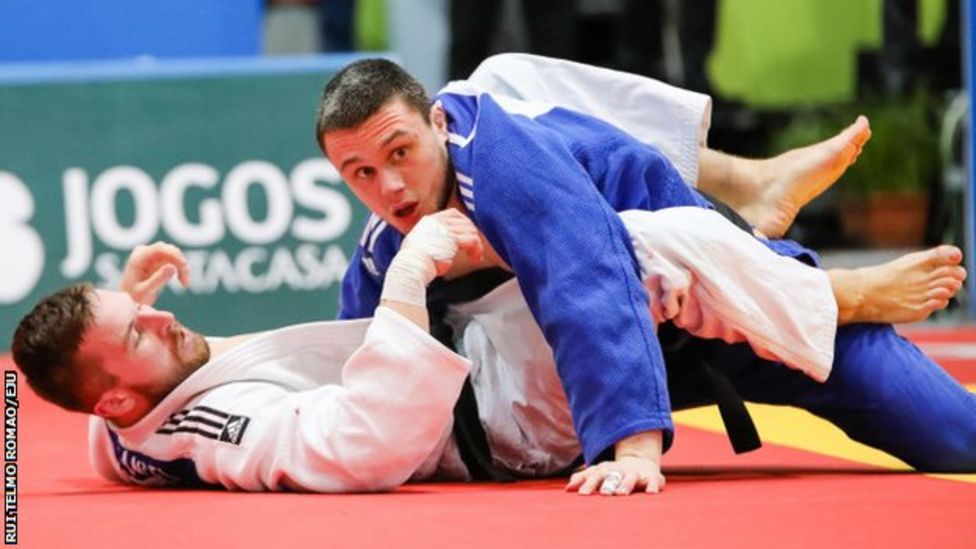 Stuart McWatt: Scottish judoka takes bronze medal in Portugal - BBC Sport