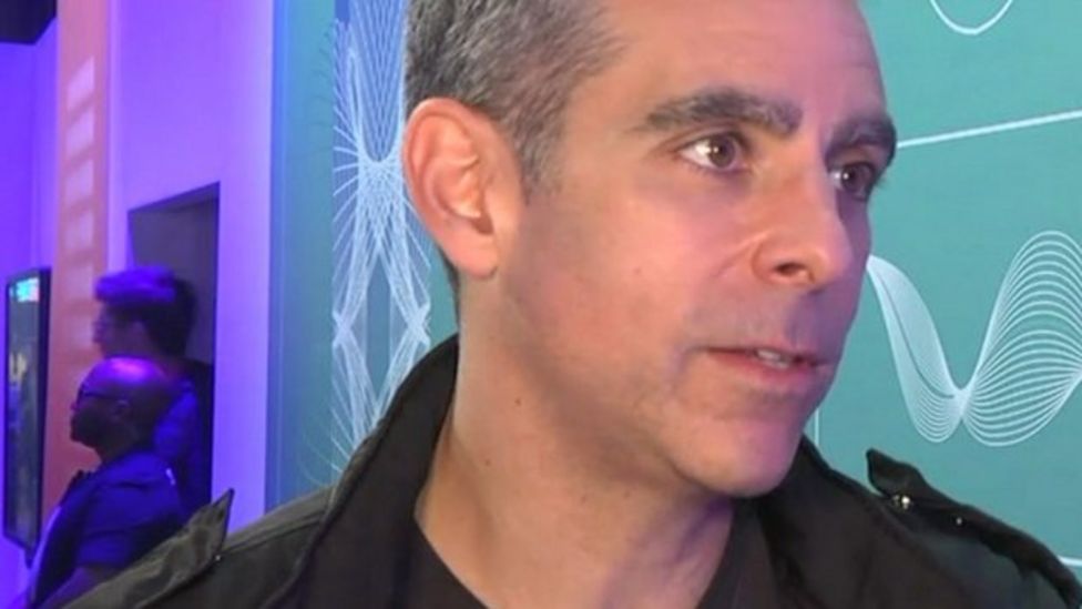 Facebook hacker discovers traces of other intruder - BBC News