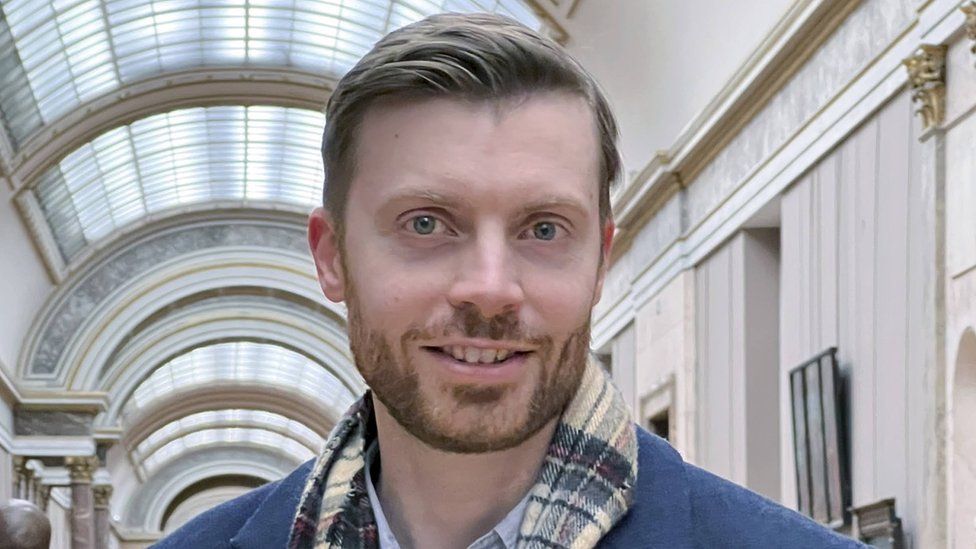 Scientist makes alien weather forecast for distant planet - BBC News