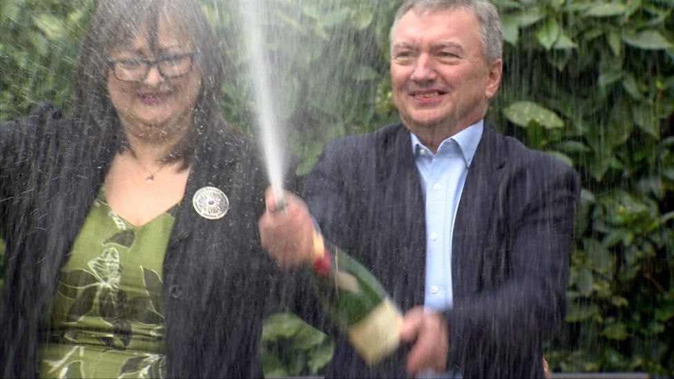 EuroMillions: UK player wins £109.9m jackpot - BBC News