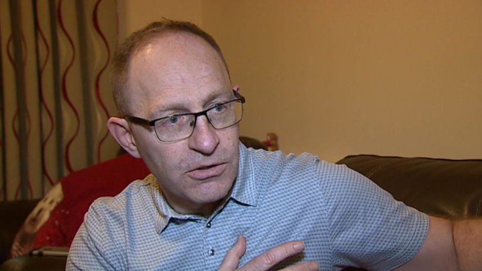 Pollution fears over Llansamlet waste incinerator plans - BBC News