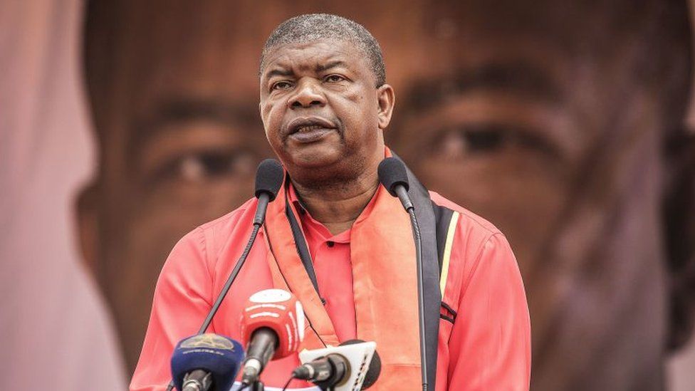 The orphans of Angola's secret massacre seek the truth - BBC News