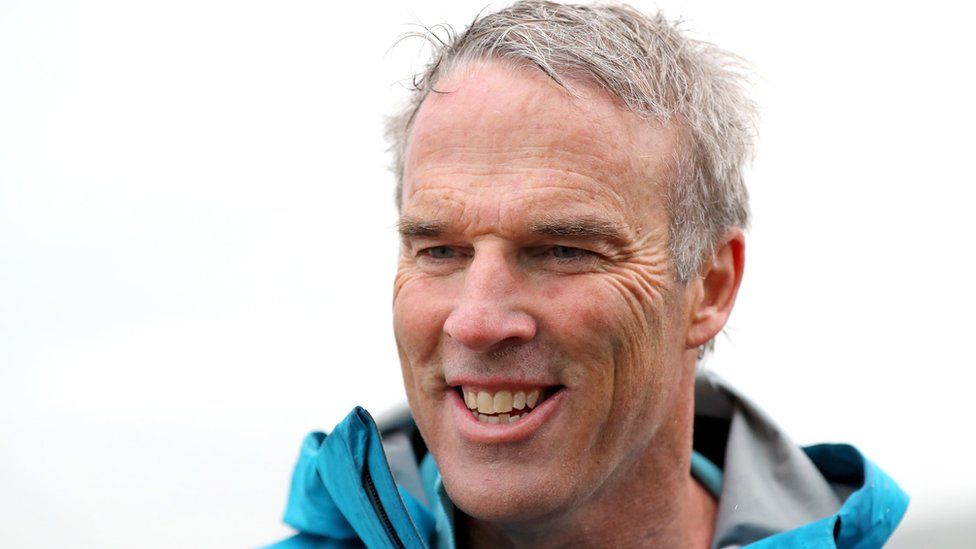 Lewis Pugh to train in Lewis for Antarctic lake swim - BBC News