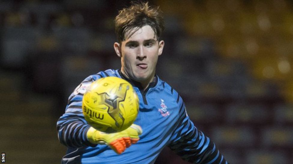 Rohan Ferguson: Linfield sign Motherwell goalkeeper on season-long loan ...
