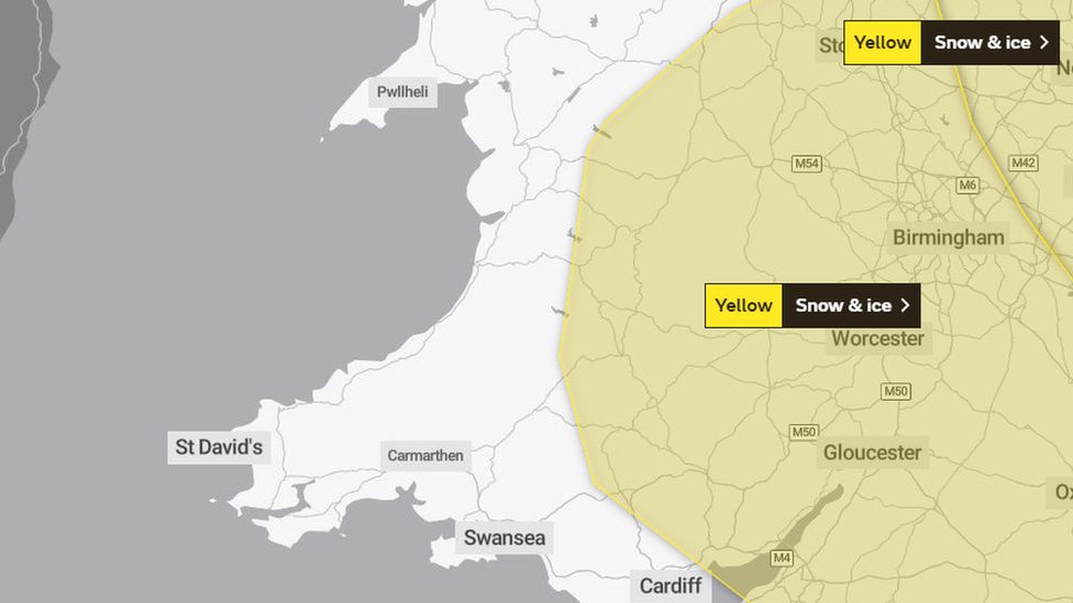 Wales weather warning of snow and ice - BBC News
