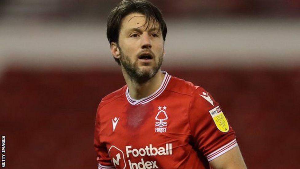 Charlton sign Harry Arter, Sam Lavelle and Jonathan Leko - BBC Sport