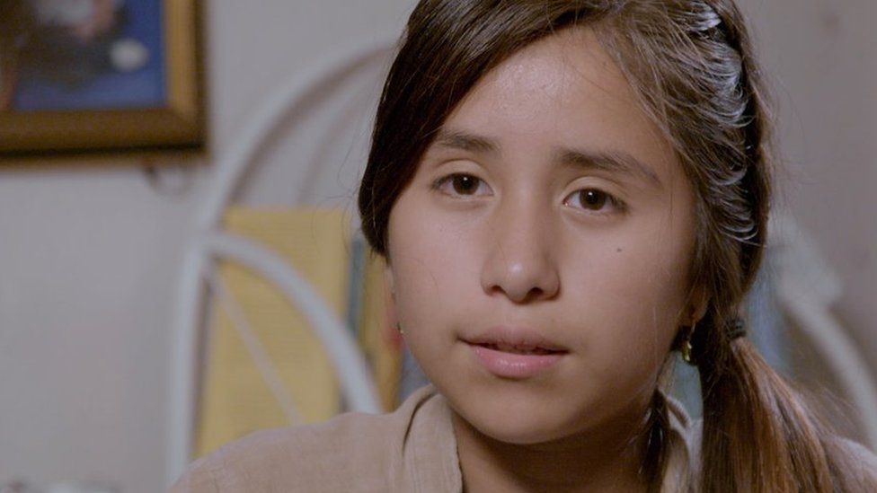 Deportation stopped for father of US boy with cancer - BBC News