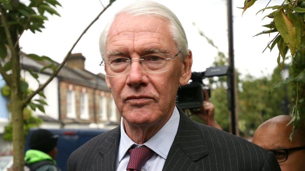 Grenfell: Can public inquiries ever satisfy everyone? - BBC News