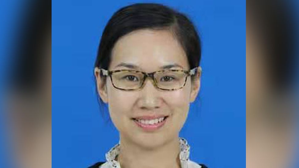 Swansea bus crash: Injured Jessica Jing Ren dies - BBC News