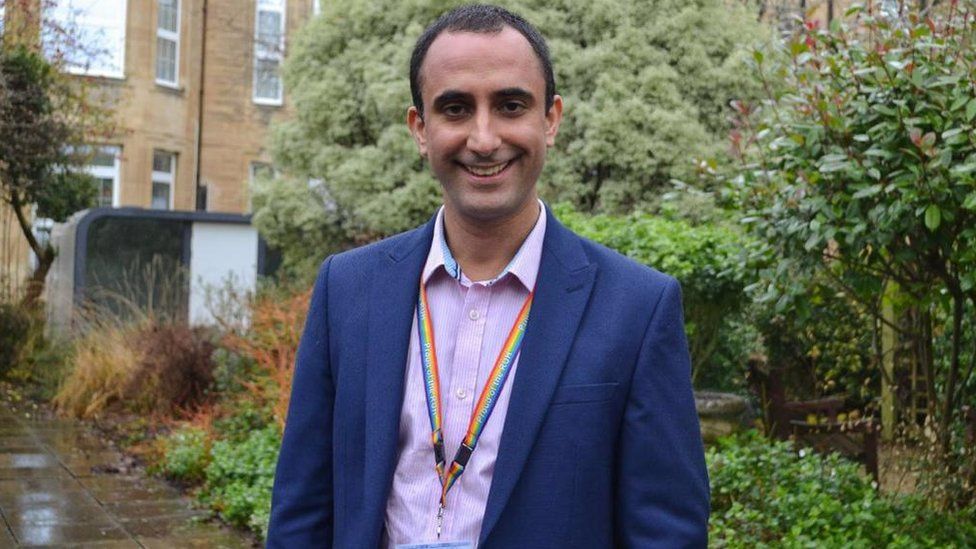 Leaving hospital: Food and support packs for patients - BBC News