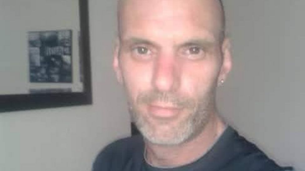 Noel Reynolds death: Man jailed for North Shields killing - BBC News