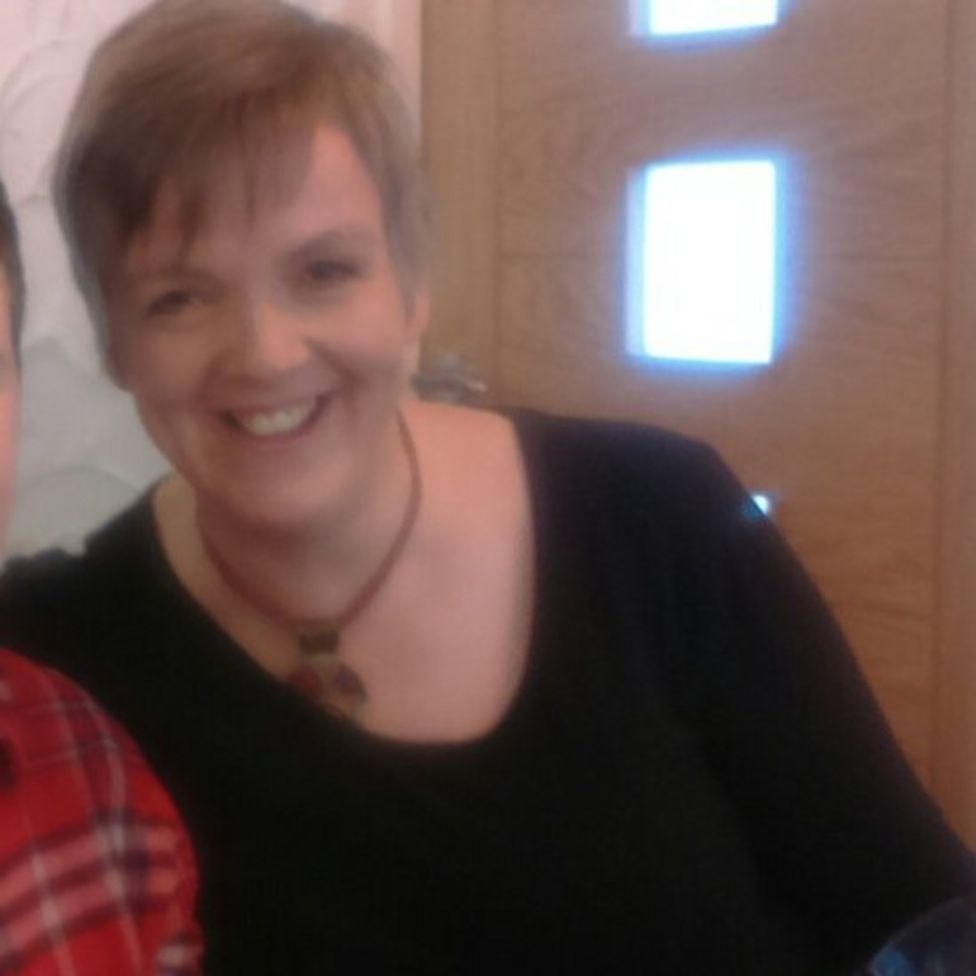 Mental health: 'My employer's support saved my life' - BBC News