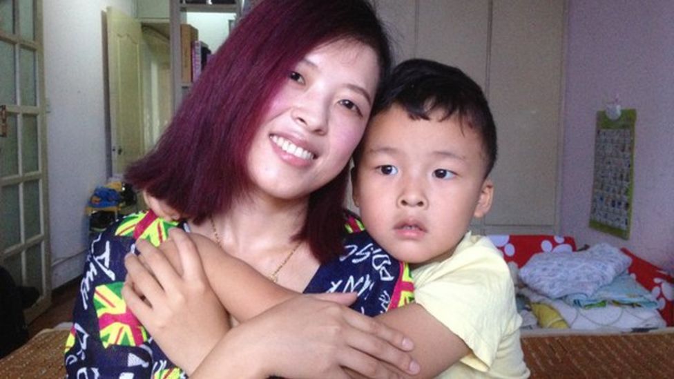 What should investors do after a volatile week on markets? - BBC News