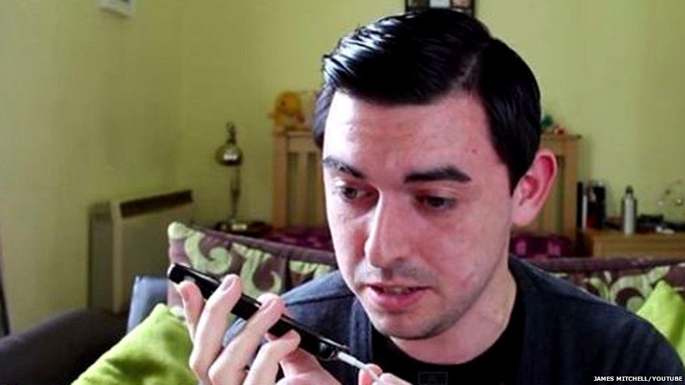 YouTuber James Mitchell asks 'nanna' to back gay marriage - BBC News