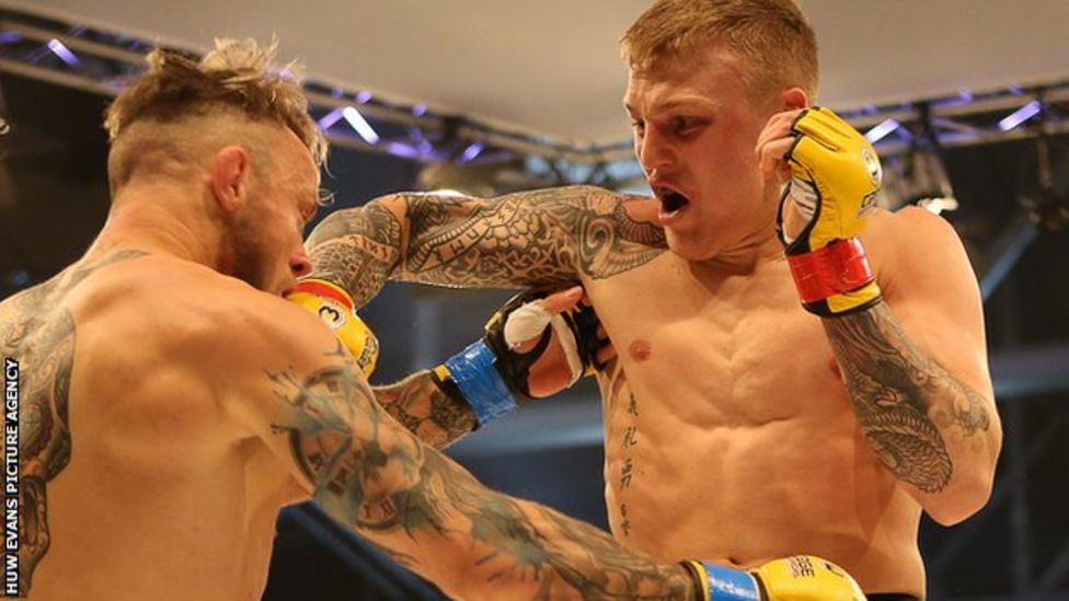 Mason Jones: Welsh Cage Warriors champion set for UFC debut - BBC Sport