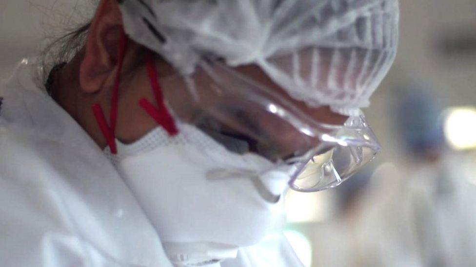 Black US doctor dies of Covid alleging racist hospital care - BBC News