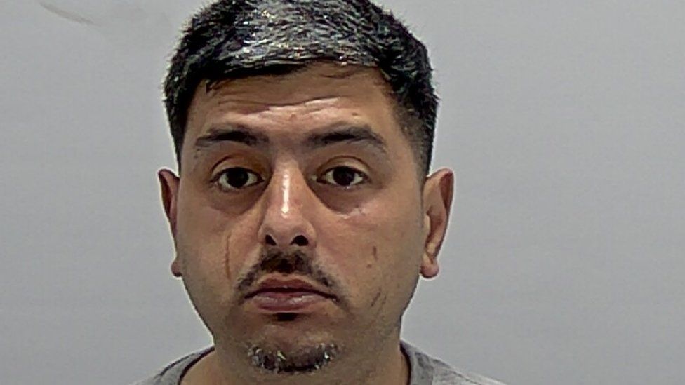 Ferhan Khan jailed for killing Michael Havil in Kempston - BBC News