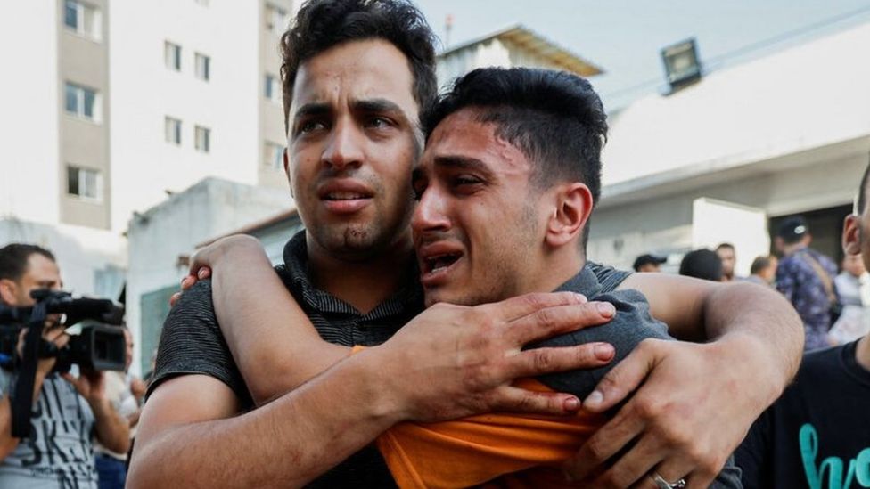 ‘Gaza’s children are used to the death and bombing’ - BBC News