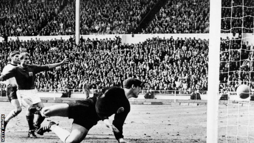Hans Tilkowski: Sir Geoff Hurst pays tribute after West Germany keeper ...