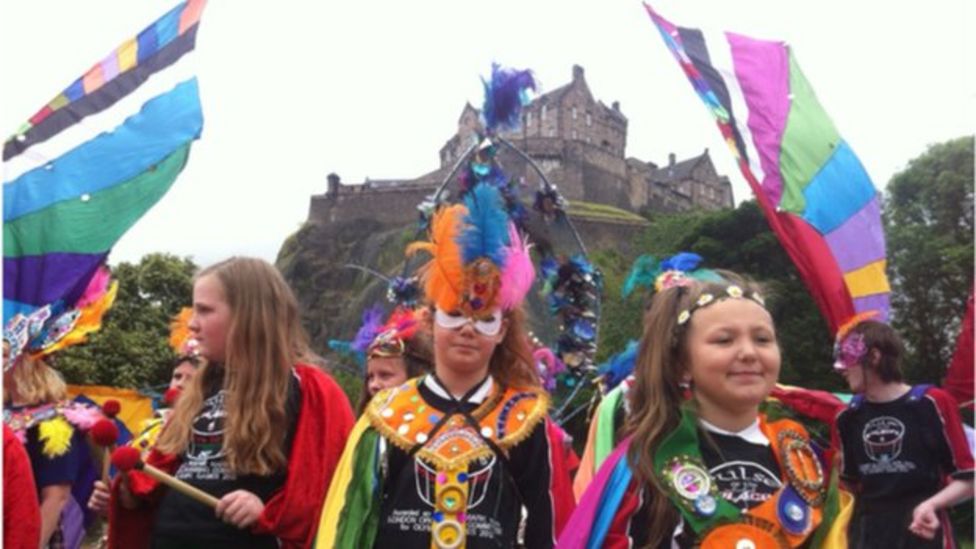Hundreds of performers to take part in Edinburgh Festival Carnival ...