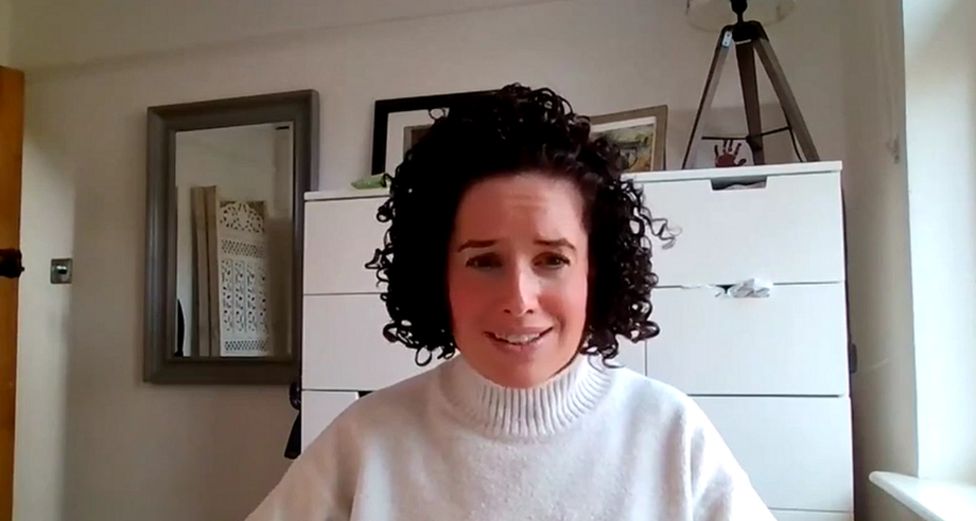 Doctors question science behind blood sugar diet trend - BBC News