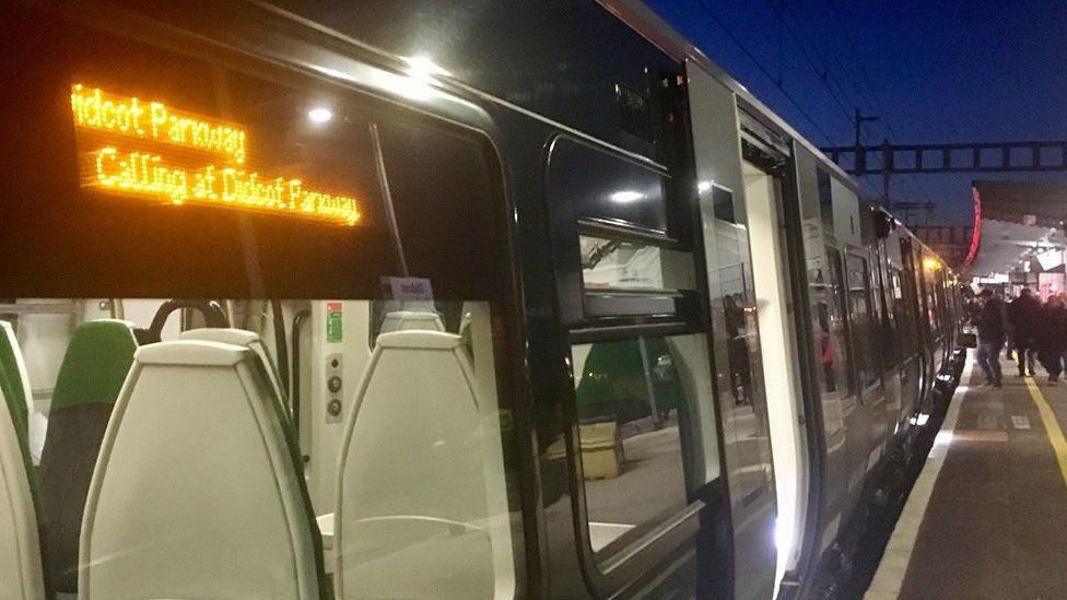 New GWR trains enter service after electrification - BBC News