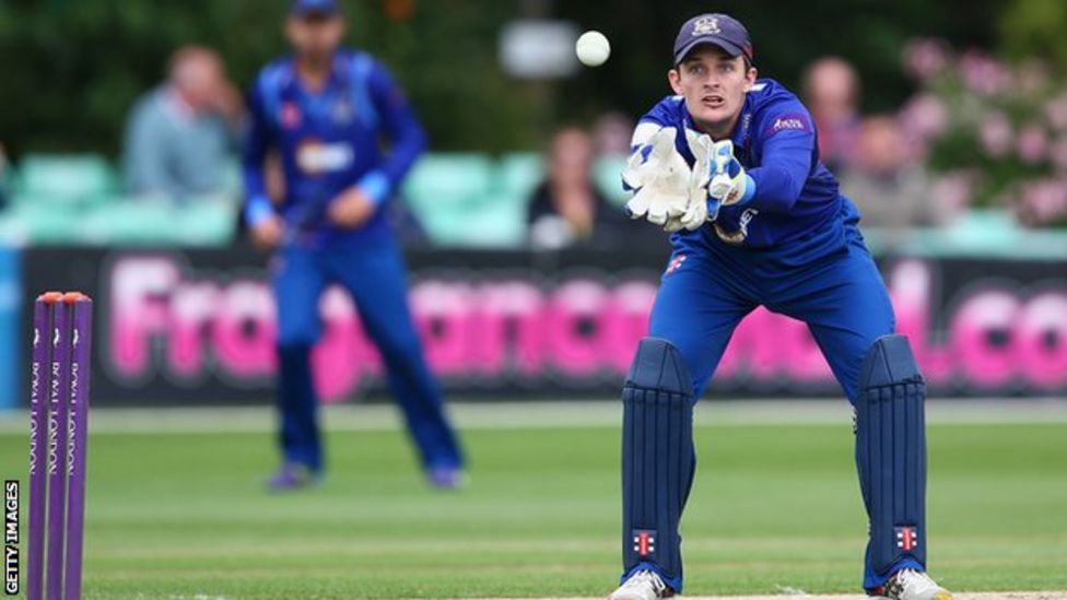 Gareth Roderick: Gloucestershire wicketkeeper signs new two-year deal ...